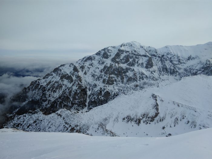 Vârful Bucșoiu (2492m) | Alpine Challenge